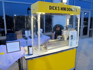 Dicks Mini Donuts- Products & Offerings